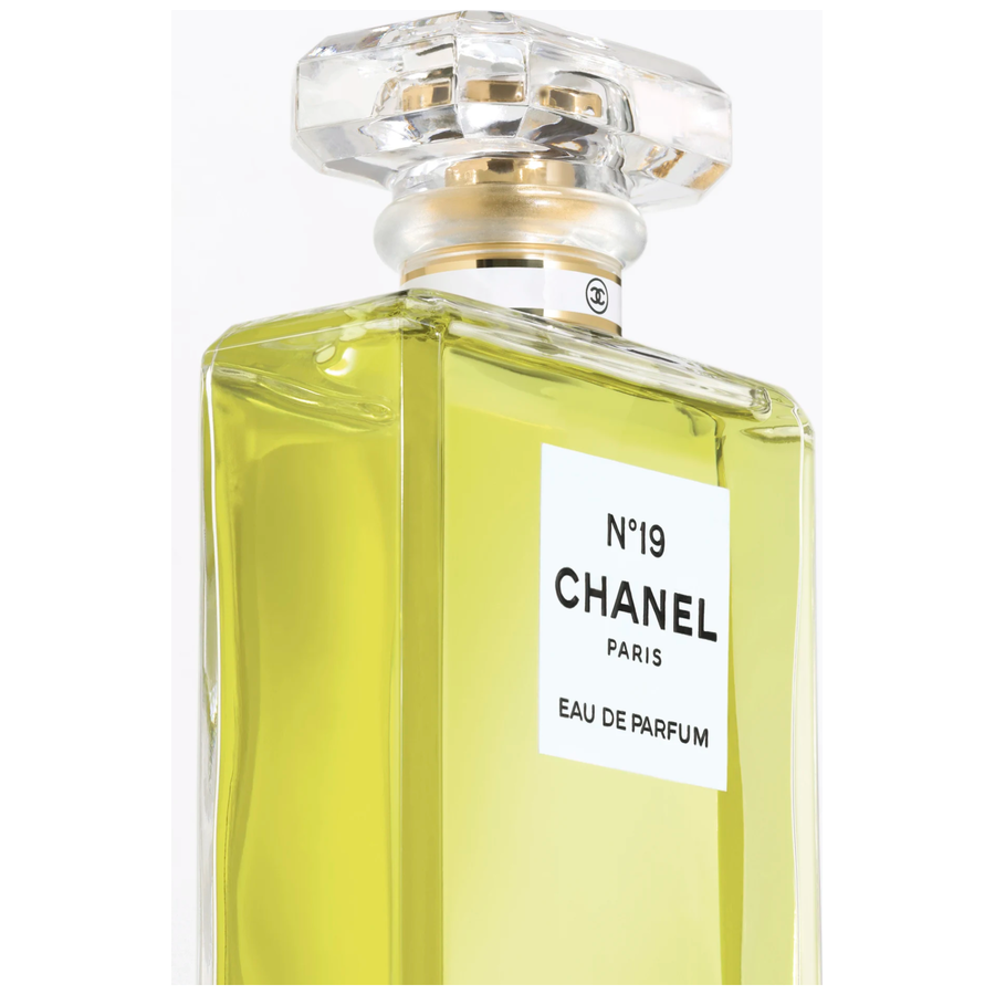 Chanel No.19 edp 100ml - €192.51 - SwedishFace International